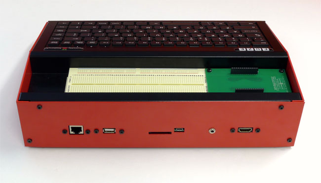 Review: the Fuze, a Raspberry Pi keyboard case and electronics kit ...